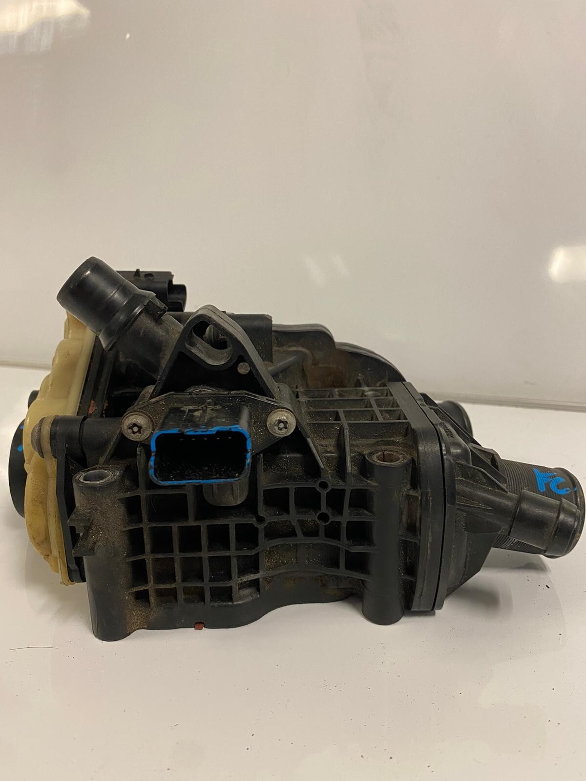 OEM Thermostat Housing 2 0 Diesel Ford Focus - C - Max - MONDEO 2264810 ...