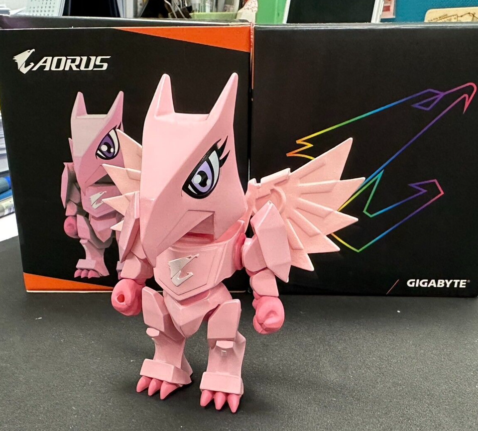 AORUS CHIBI Figurine Pink / Robot model action figure / 9 into 9 new | eBay