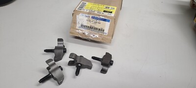 LOT OF 4 GENUINE FORD OEM Diesel Fuel Injector Retainer 3C3Z-9C995-AA 6 ...