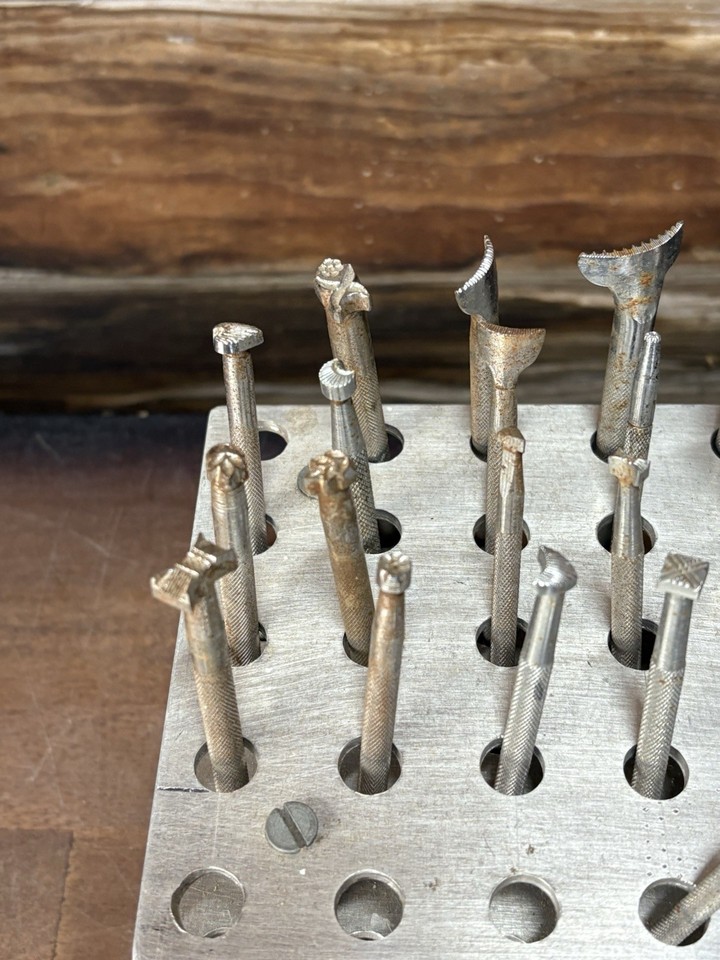 VINTAGE LOT 45 CRAFTOOL KIT LEATHER STAMPING TOOLS SET | eBay