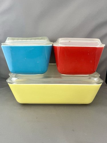 Vintage Pyrex Storage Container Set with Lids YELLOW BLUE & RED | eBay