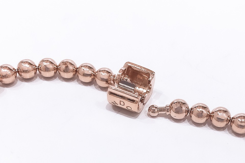 NEW Authentic PANDORA Rose Gold Beads & Pave CZ Logo Clasp Bracelet ...