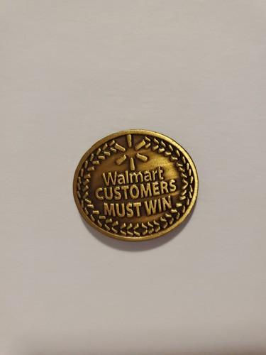 NEW Gold Walmart Customers Must Win Lapel Pin Round Hogeye 2009 | eBay