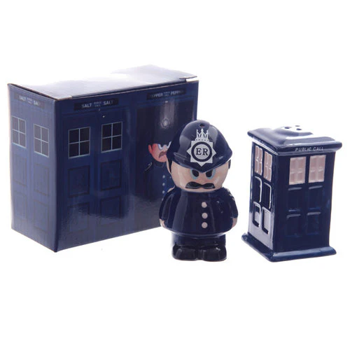 Ceramic Policeman & Police Box Salt and Pepper Set | eBay UK