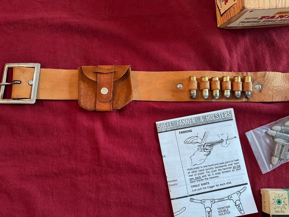 Mattel Shootin' Shell Frontier Holster & Cap Gun Set w/Original Box | eBay