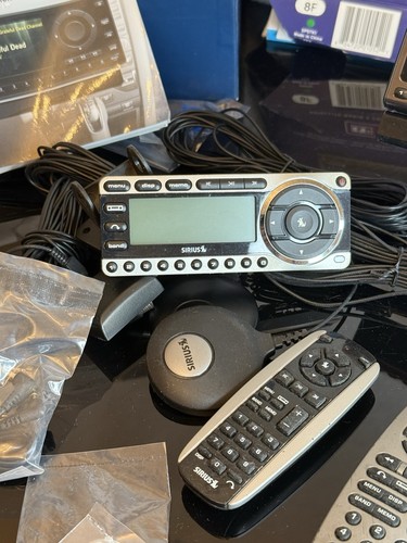 SIRIUS XM SP5 & ST4 SATELLITE RADIO SPORTSTER 5 RADIO & COMPLETE ...