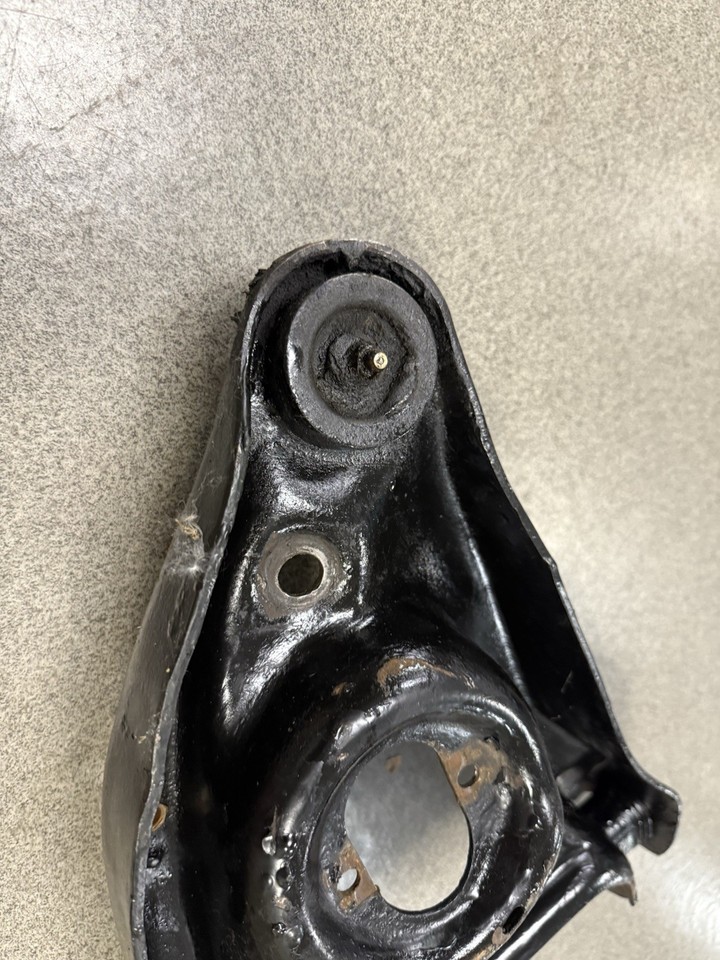 Right Front Lower Control Arm For 68-72 Chevelle GTO Cutlass GM A Body ...