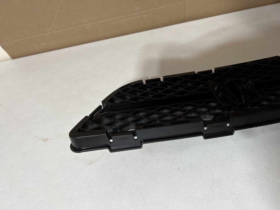 2009 - 2015 Infiniti G25 Q60 G37 Sedan Lower Grille OEM 62254-1NF1A 🌟 ...