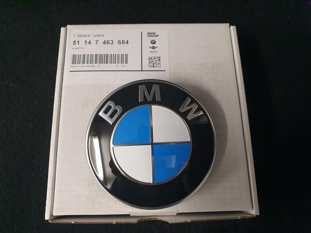 BMW 5 G30 Front Bumper Emblem Badge 51147463684 Genuine for sale online ...