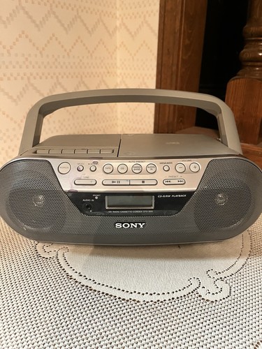 Sony CFD-S05 Boombox CD Radio Cassette Player Recorder Portable TESTED ...