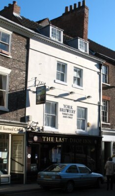 Photo 6x4 The Last Drop Inn York/SE5951 City centre pub situated in ...