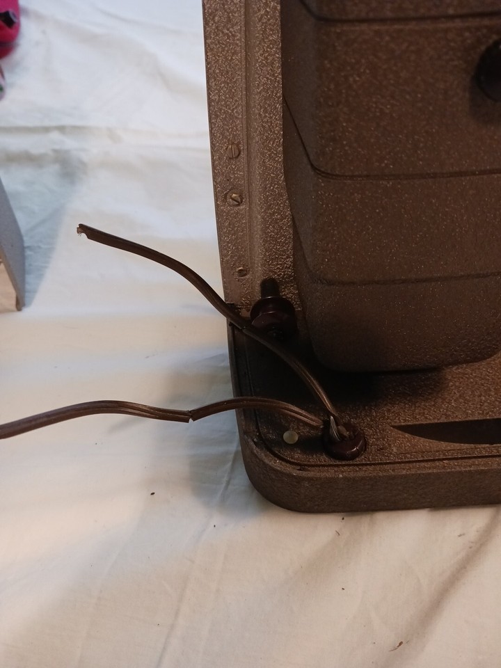 Bell & Howell Projector 8mm Model # 253 AX (untested needs power cord ...