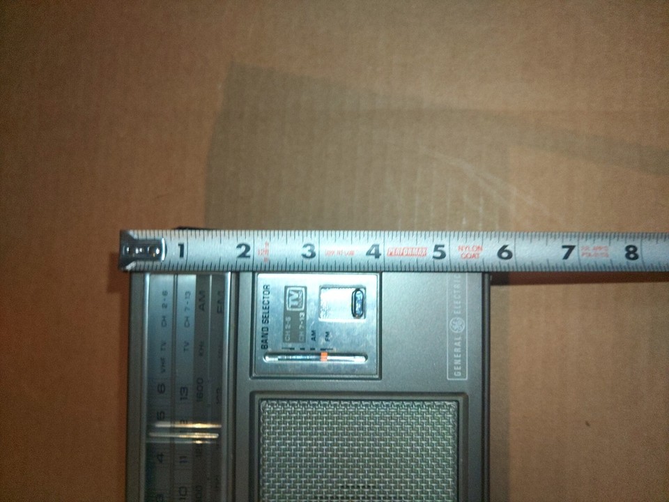 VINTAGE GE TV SOUND AM/FM Radio Model 7-2928A-COMPACT RADIO -TESTED ...