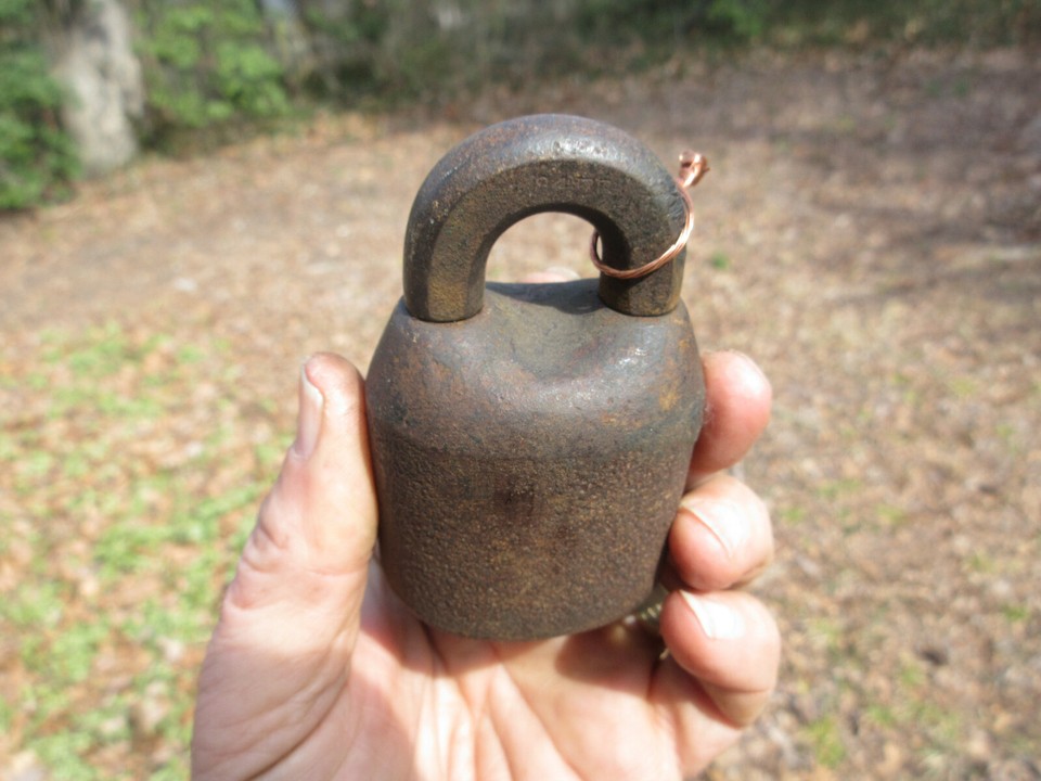 Antique Very Old Civil War site dug Bag Style Padlock 3 1/2" WORKS WITH ...