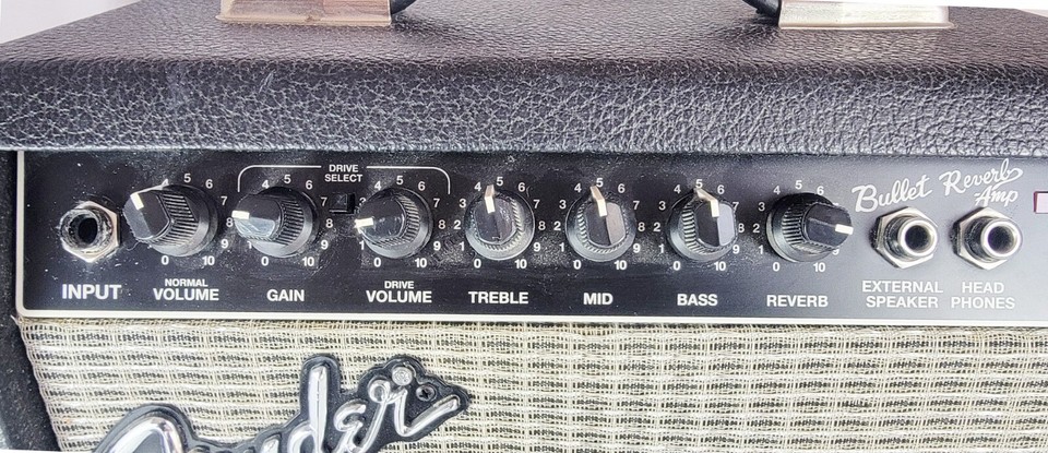 Fender Bullet Reverb 15W Practice Amplifier PR 241 | eBay