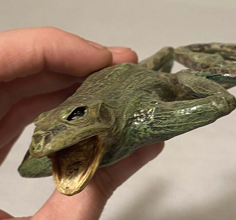 Deformed Mutant 4 Legged Frog Freak taxidermy Sideshow Gaff | eBay