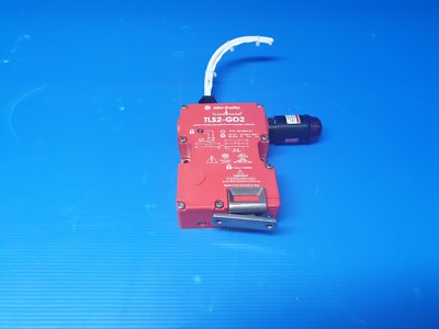 Allen-Bradley TLS2-GD2 Guardmaster Safety Interlock Switch 440R-C23017 ...