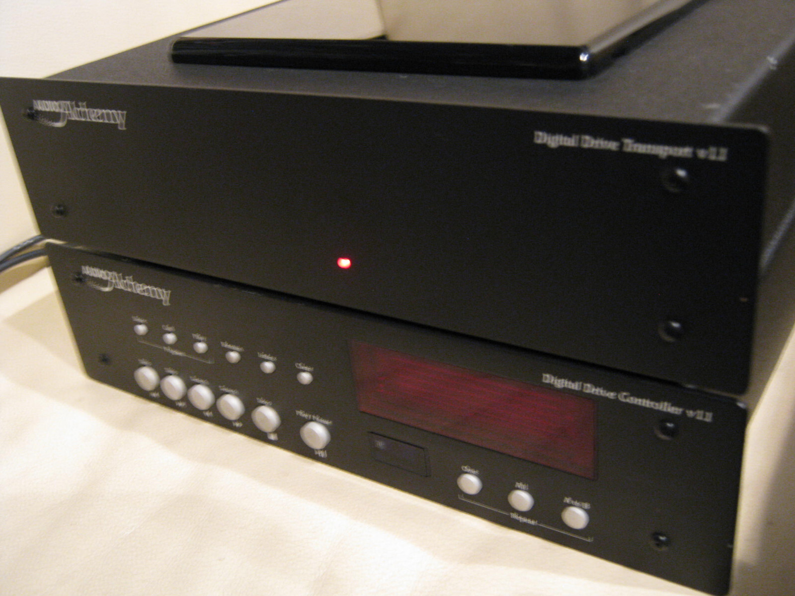 Audio Alchemy Digital Drive Transport v1.1 + Digital Drive Controller ...