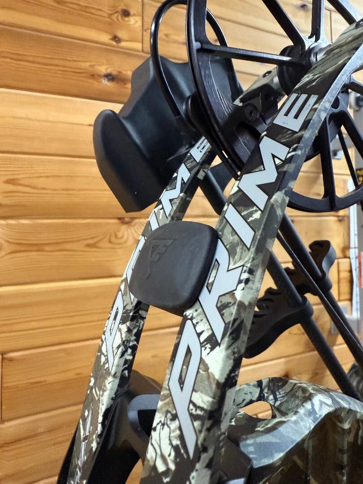 MINT Prime Archery RVX 32 70# 30" MTN Scape Camo PACKAGE Hunting Bow | eBay