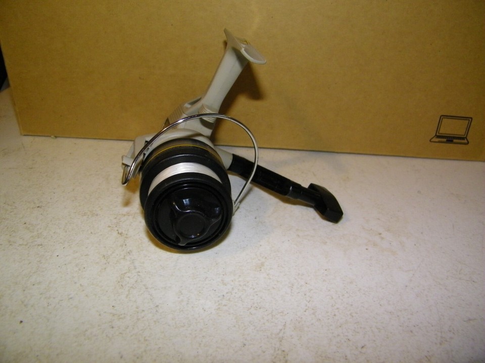 ZEBCO 58 Lightweight Spinning Fishing Reel Left Hand Retrieve Rare Reel ...