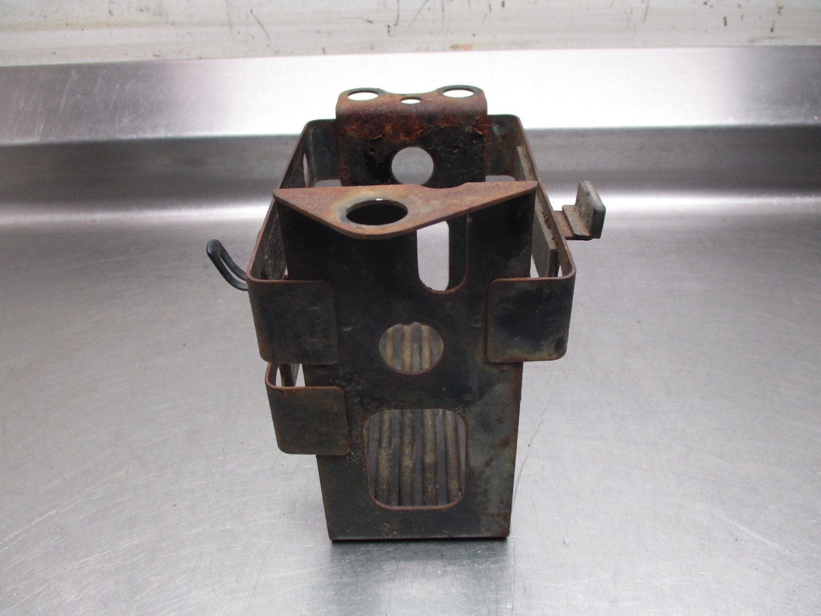 1979 Suzuki GS1000 Battery Box Tray 41540-49010 | eBay