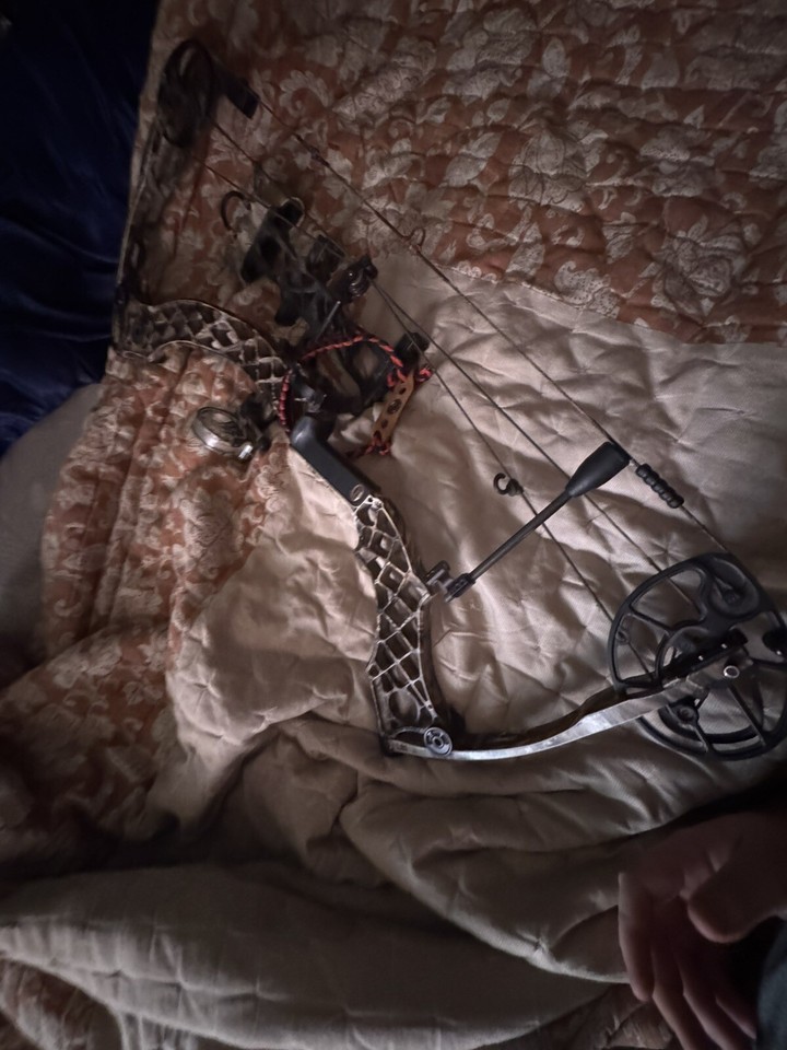 Mathews Matthews Heli-m compound bow 28.5" 65lb LostCamo | eBay