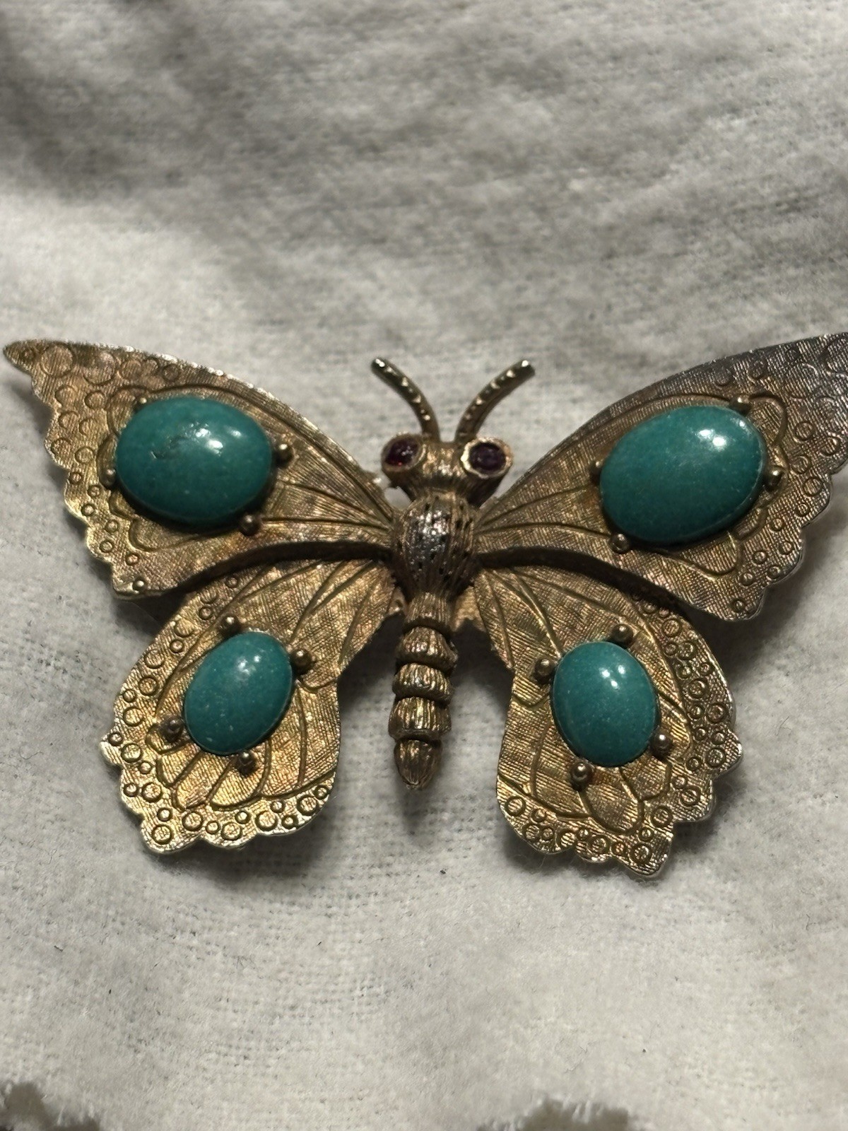 1950’s gold tone blue cabochon butterfly insect brooc… - Gem