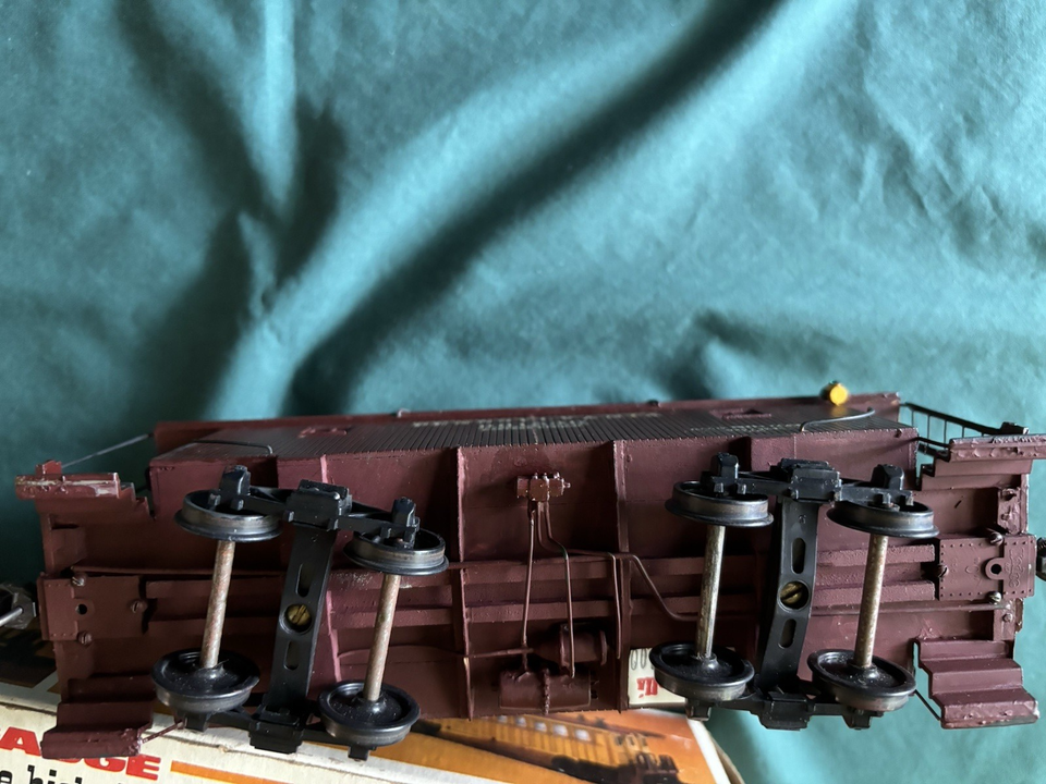 Wood-Sided Caboose, Pennsy RR, O Scale, 2-Rail | eBay