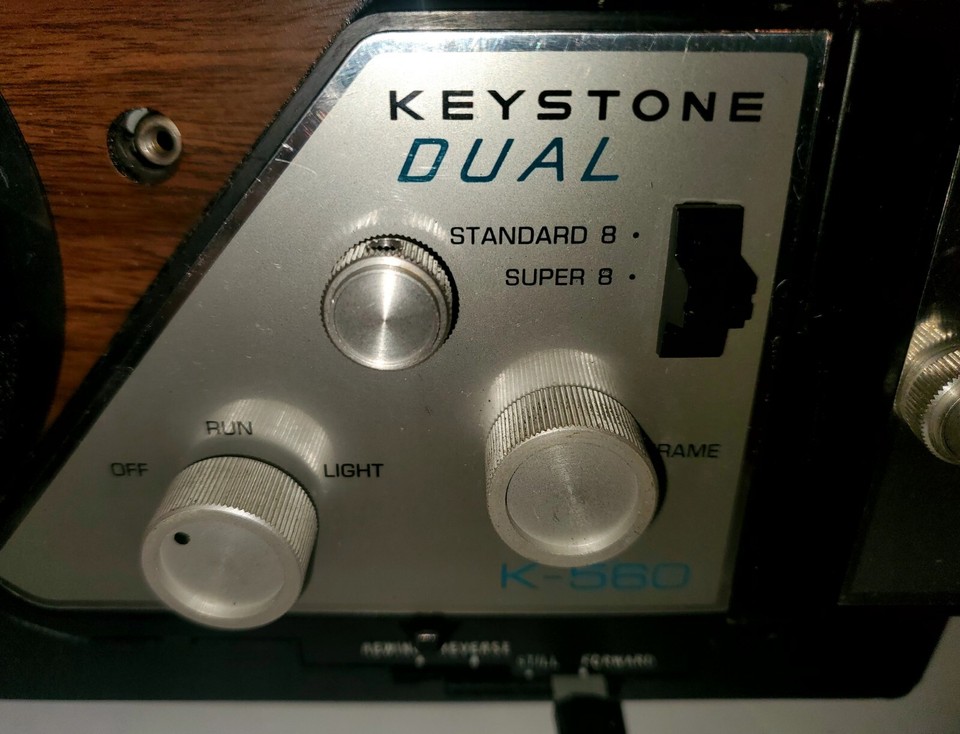 Vintage Keystone Dual K-560 Film Projector (Standard/Super 8) Powers Up ...