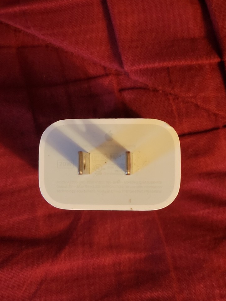 Genuine Apple 20W USB-C Power Adapter (A2305) EMC3597 & USB-C to ...