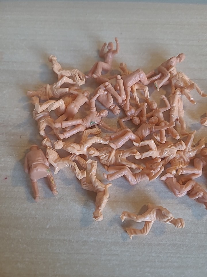 Subbuteo Spectators X 30 Unpainted | eBay UK