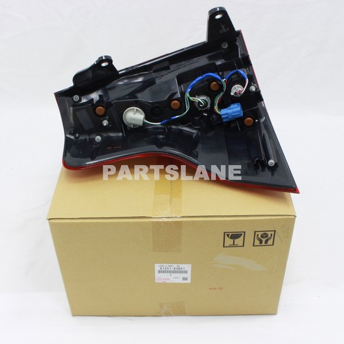 81551-60B51 Toyota OEM Genuine LENS & BODY, REAR COMBINATION LAMP, RH ...