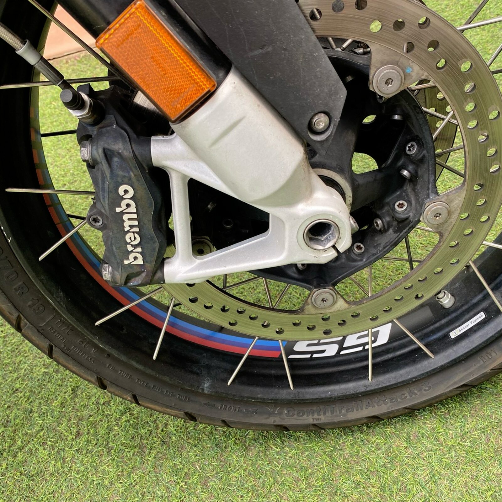 Moto Rim Wheel Decal Sticker for 20016-2018 BMW R1200GS Adv / 2019 ...