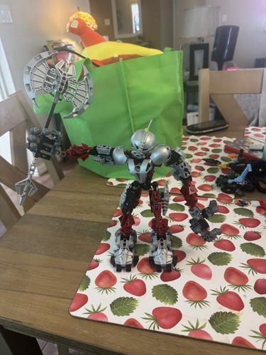 Lego Bionicle Titans AXONN Figure Set 8733 Battle Axe Kanohi Mask 99% ...