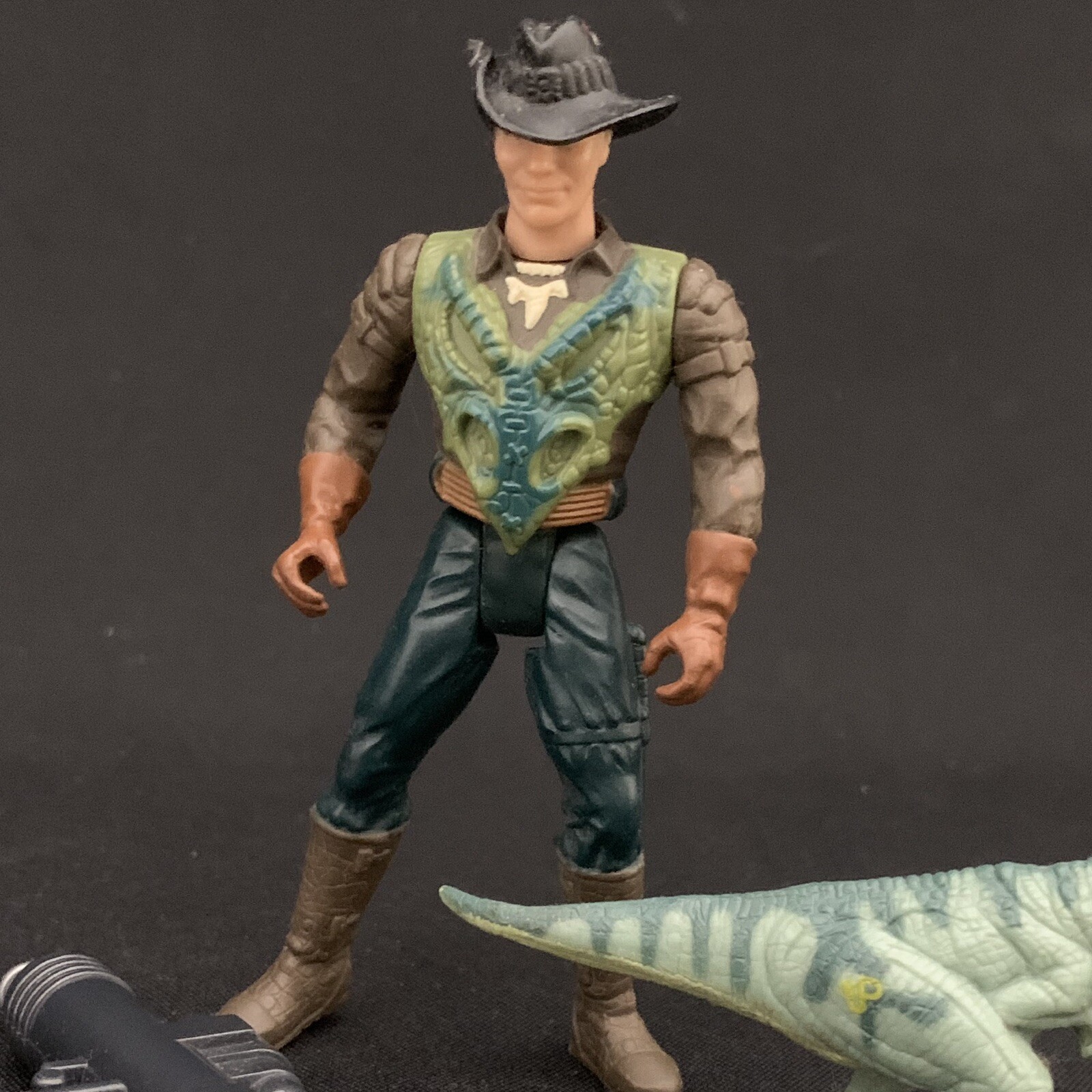 Vintage Jurassic Park The Lost World Roland Tembo Figure Complete ...