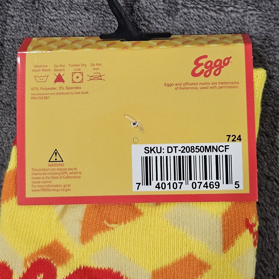 Eggo Waffles Men's Odd Sox 1 Pair Crew Socks Shoe Size 6-12 NEW | eBay