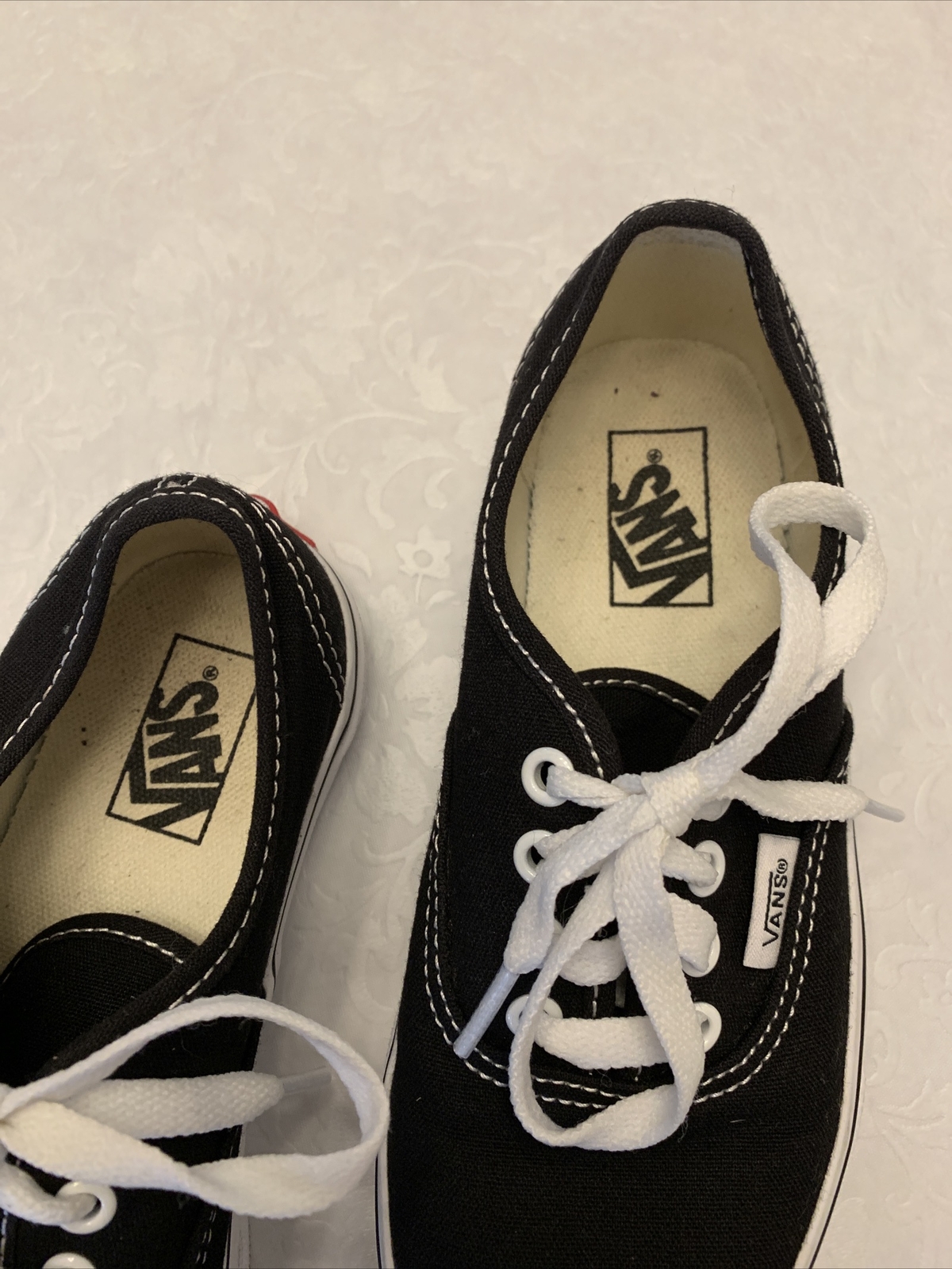 Vans 721356 Off the Wall Black Lace Up Shoes Sz Youth 1.0 EUC | eBay
