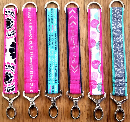 NEW! Thirty One Key Fob Choose from 6 Fun Prints ~ Priced Separately 31 ...