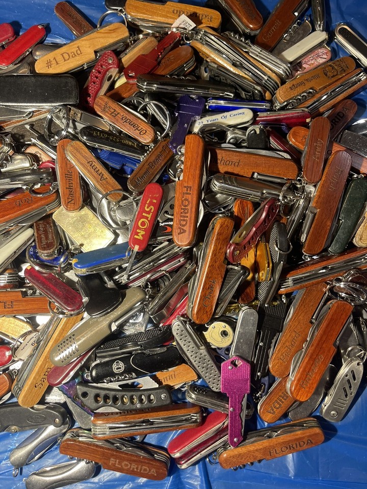Random Mystery Lot Folding Pocket Knives & Multi-Tools (see description ...