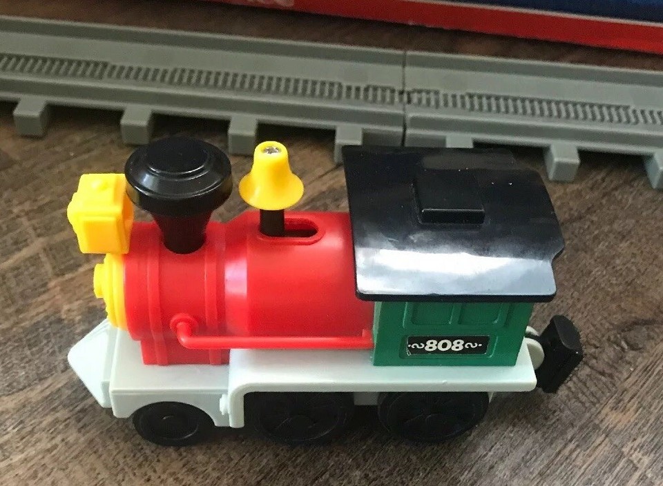 Vintage 1988 Fisher Price Magic Track Train Set Hand Crank 100% ...