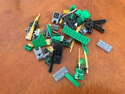 Lego Ninjago 11909 Lloyd Garmadon Green Ninja Wrap build your own ...