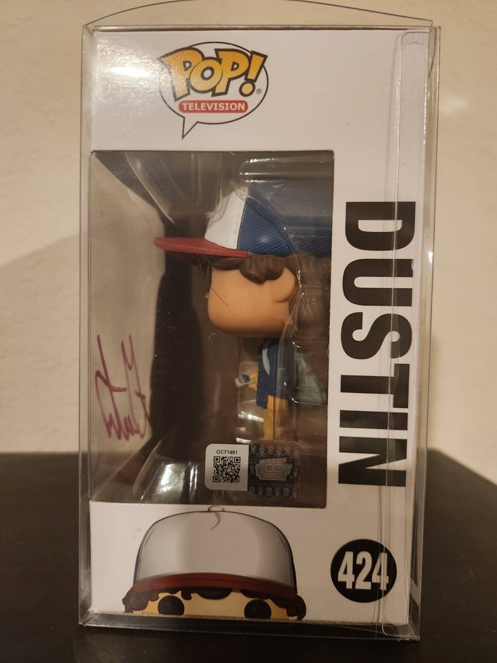 Signed GATEN MATARAZZO Stranger Things Dustin Funko Pop Autograph OCCM ...
