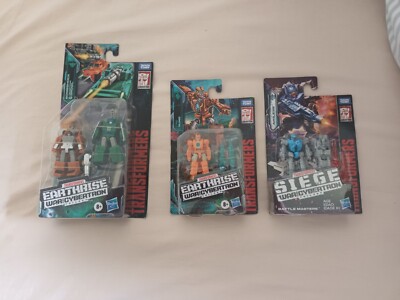 Transformers Earthrise WFC Micro Bombshock & Growl, E14 Rung & Seige ...