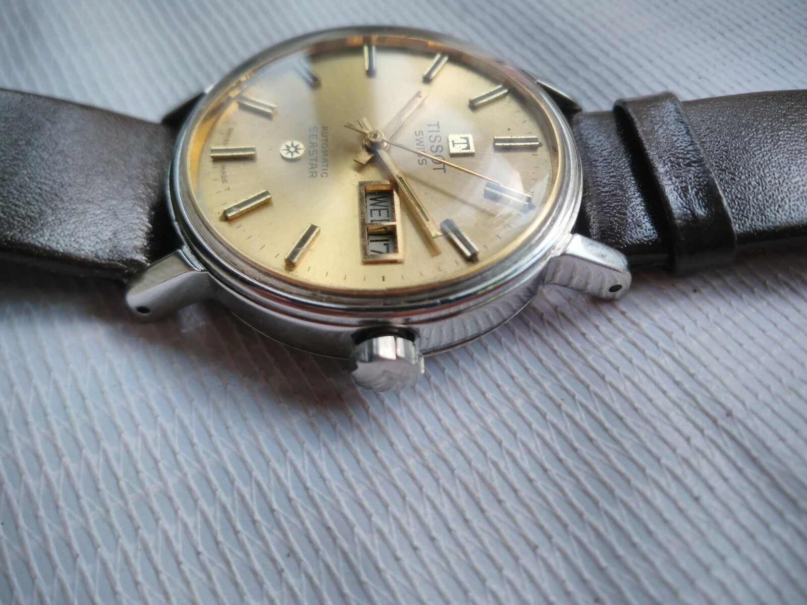 RARE SUPER VINTAGE SS SWISS TISSOT SEASTAR DAY/ DATE … - Gem