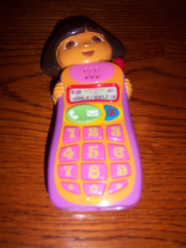 CUTE VTG Collector's"Dora The Explorer"Knows Your Name Cell Phone Toy ...