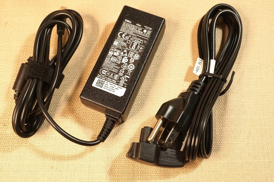 Dell 45w 4.5mm AC Adapter KXTTW 0KXTTW LA45NM140 OEM genuine original ...