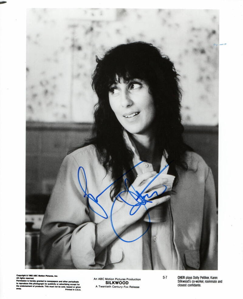 CHER SIGNED AUTOGRAPH 8X10 PHOTO - SILK WOOD, MOONSTRUCK WITCHES OF ...