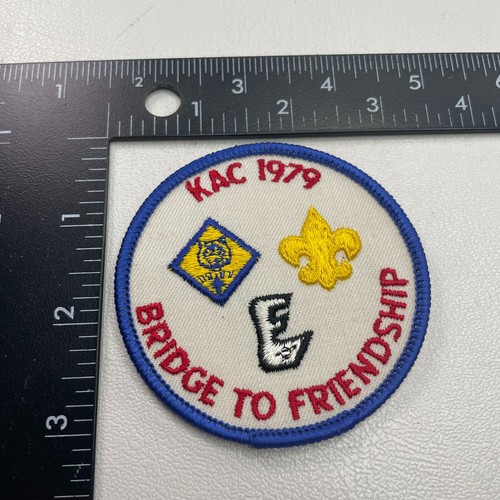 VINTAGE KAC 1979 BRIDGE TO FRIENDSHIP Boy Scouts Patch (cub, bsa, explorer)391J | eBay