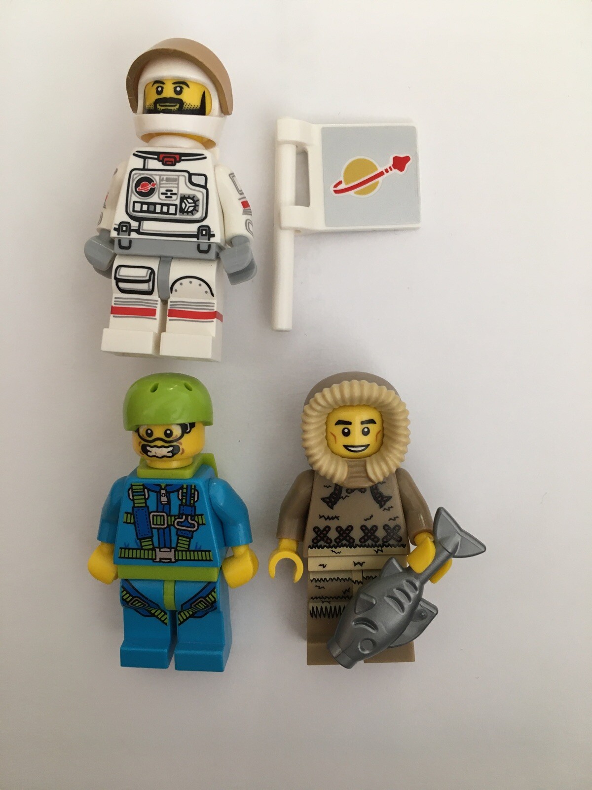 LEGO MINIFIGS LOT SERIES 5 10 15 SKYDIVER ICE FISHERMAN ASTRONAUT ...