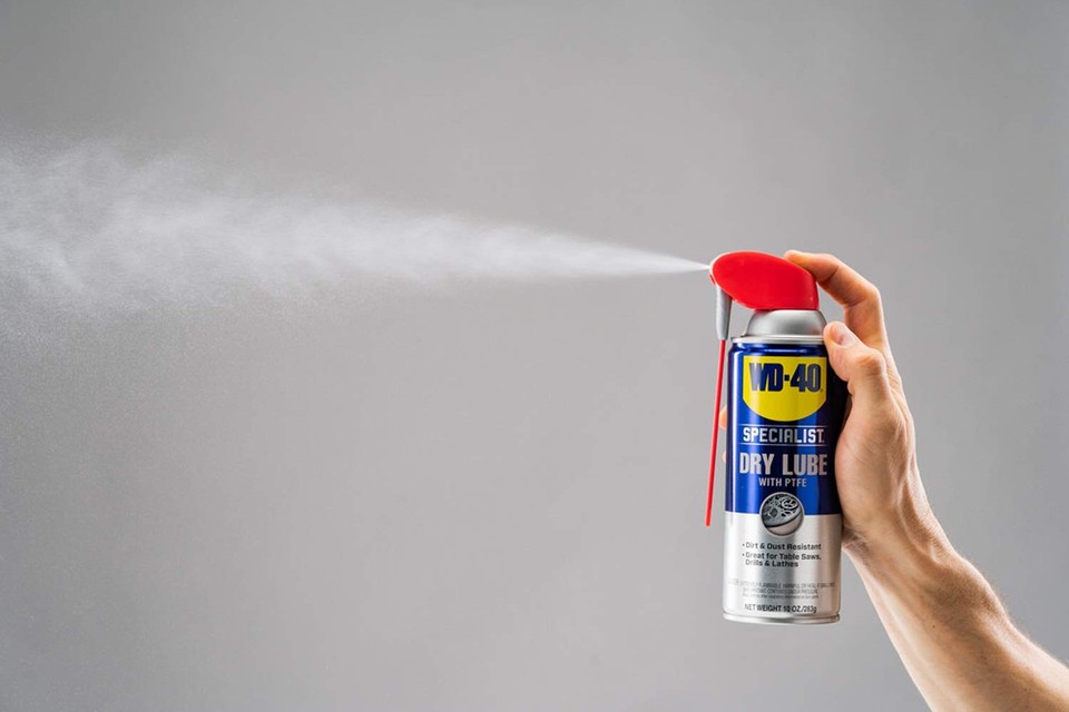 Dry Lube with Smart Straw, Lubricant for Corrosion Protection on Table ...